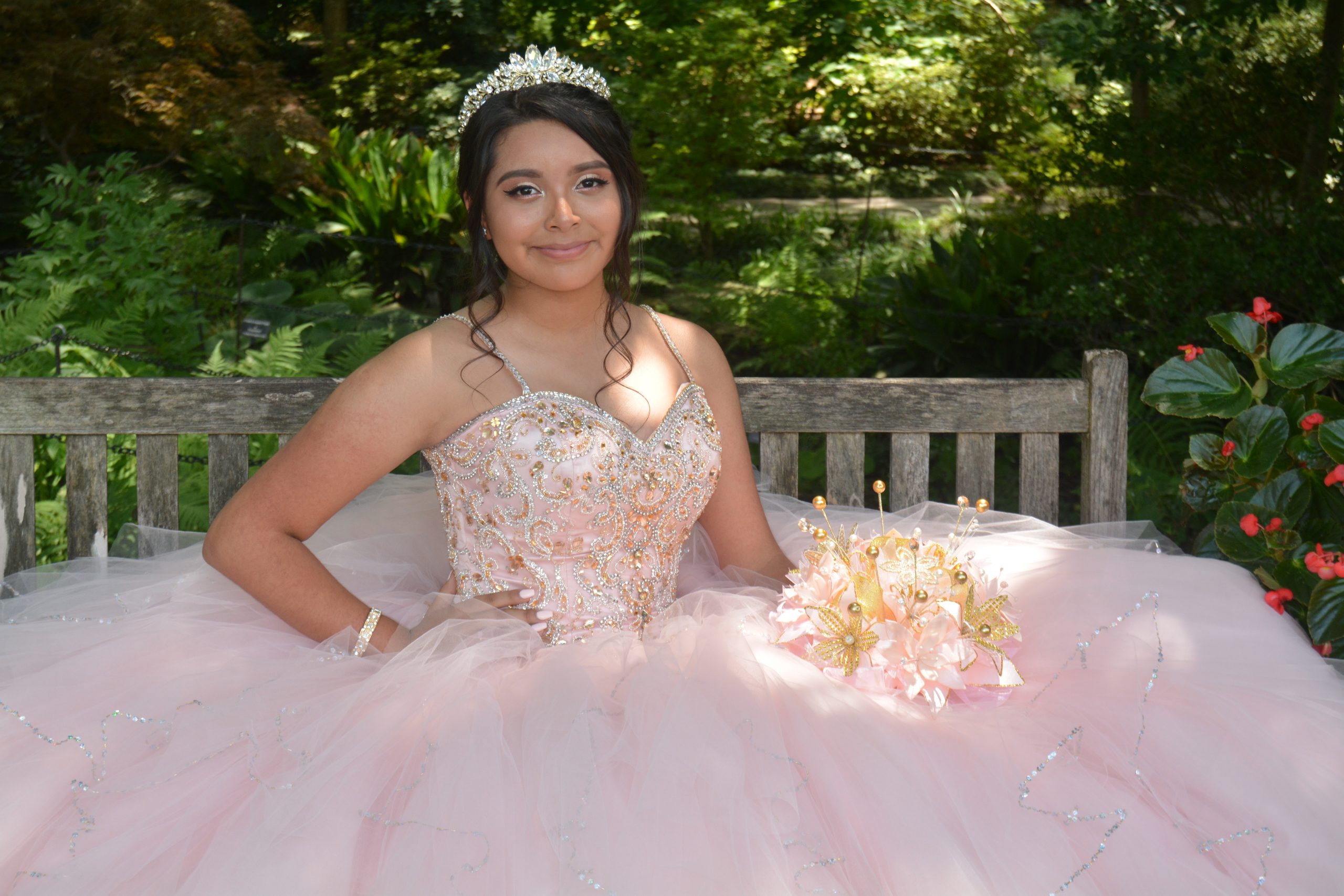 Dallas Arboretum to honor quinceañera fashion, culture during Hispanic ...